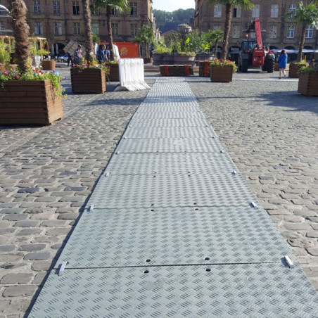 Plaque de roulage pour cheminement PMR modulable - Dès 80,00 € HT